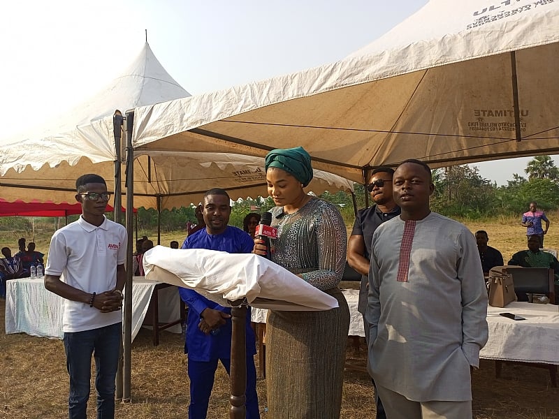 Alhaji Said Sinare donate towards construction of KVVIP in Sremanu