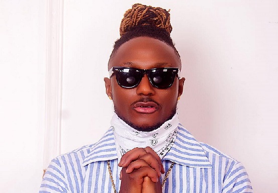 Singer, Terry G Looking Cute, Dapper in Latest Outfit