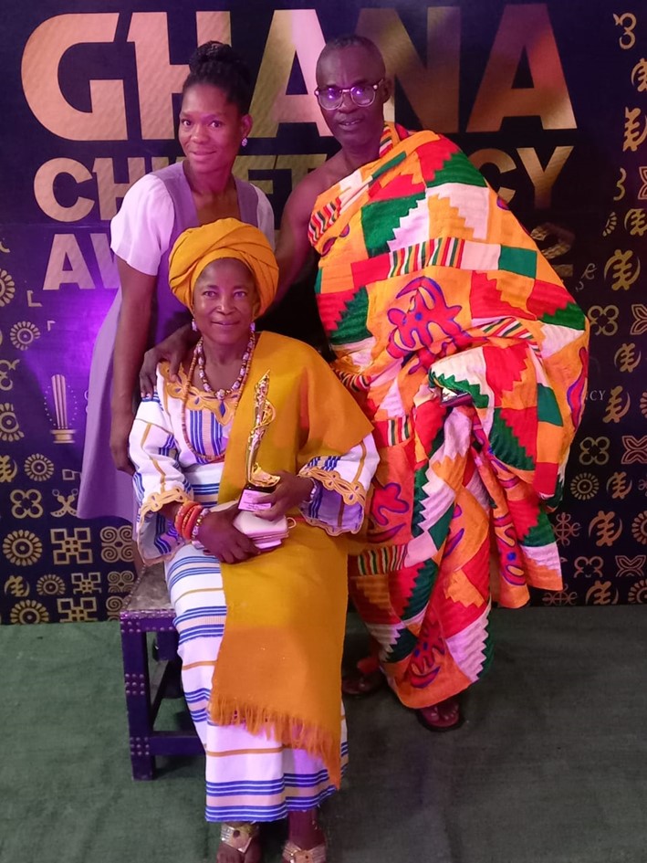 Bongo: Divisional Queen mother wins national award