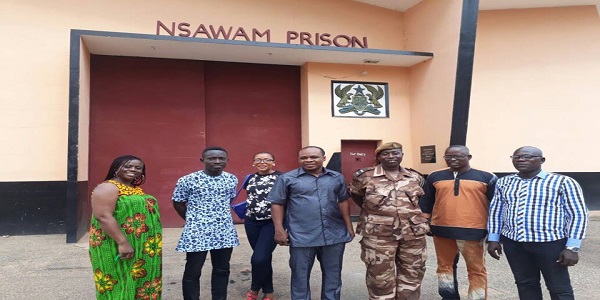 Rev. Moses Bennisan And His Team Feed Nsawam Prison Inmates