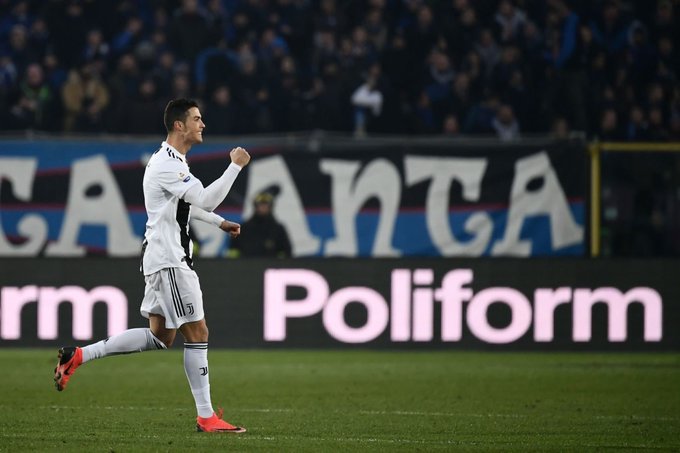 Substitute Ronaldo Saves 10-Man Juve's Unbeaten Record