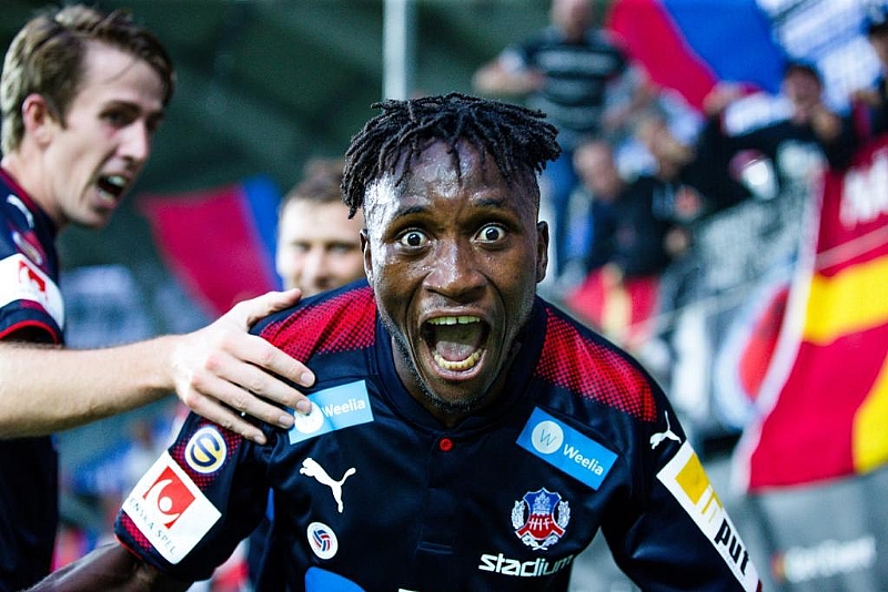 Meet The Ghanaian Footballer, Mamudu Moro, Making Waves In Swedish ...