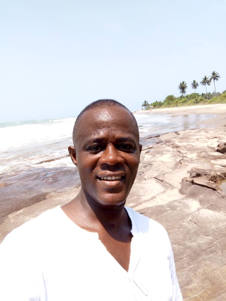 Meet Richard Darko, the Takoradi-based wood carver who builds world ...