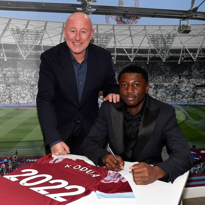 Ghanaian teen Gideon Kodua inks first professional contract with West ...