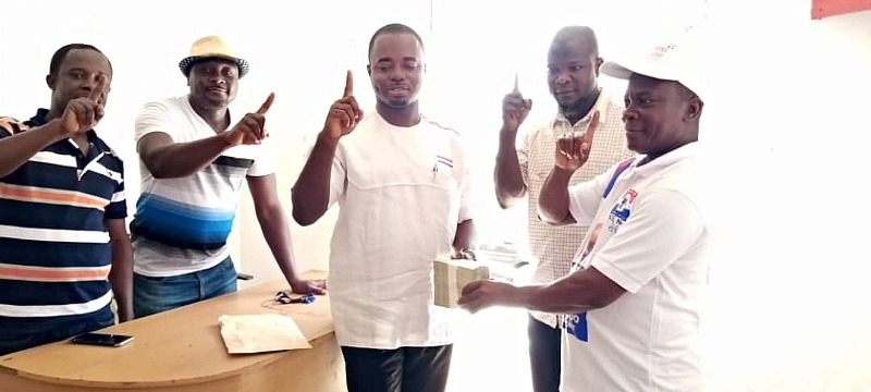 Francis Owusu-Akyaw Donates 10K To Feed Party Agents In Juaben Constituency