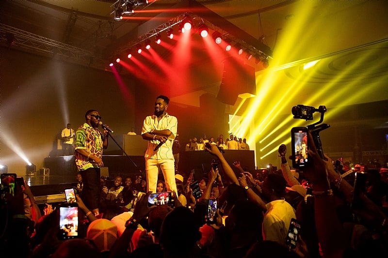 Photos: Patoranking closes out 2021 with show-stopping performance at ...