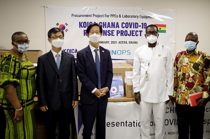 Ghana's Health Ministry takes delivery of medical supplies from UNOPS