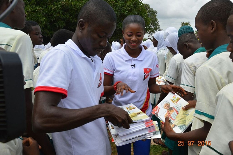 Sasso Supports Pupils With 30,000 Exercise Books