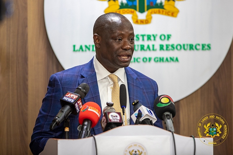 Lands Minister unveils new application process for public land transactions