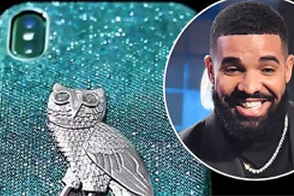 Drake Buys $400,000 Diamond Encrusted iPhone Case