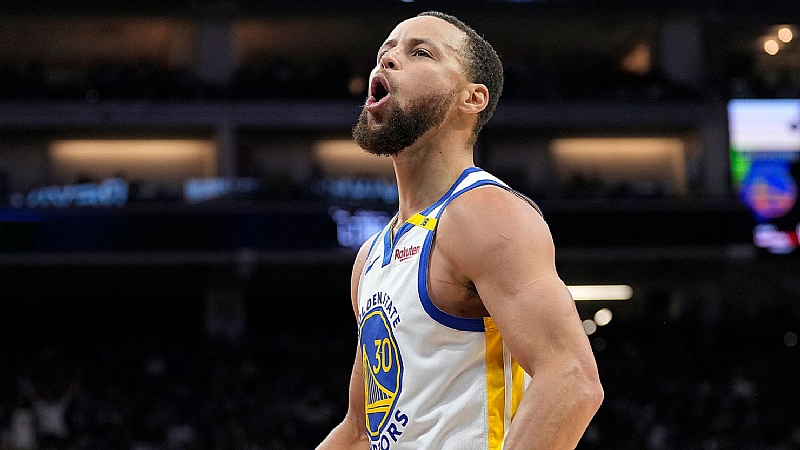 NBA: Stephen Curry makes history as the Golden State Warriors beat the ...