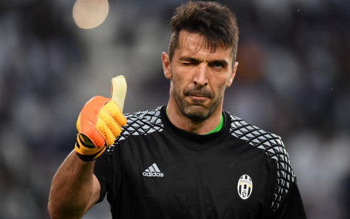 Buffon Makes Retirement U-Turn