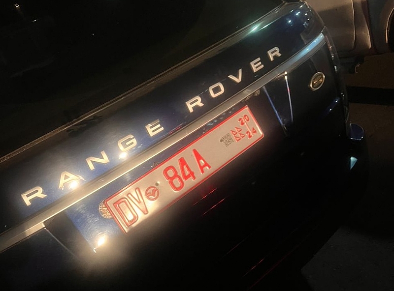 VIDEO: Military raid on NPP's Lord Commey's home in Dansoman