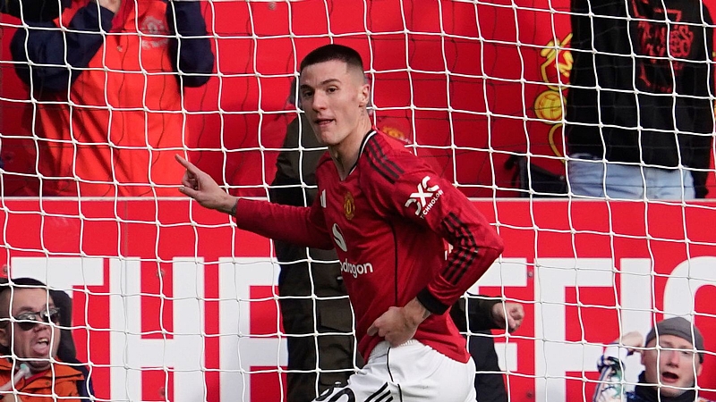 PL: Benjamin Sesko nets winner as Manchester United beat 10-man Crystal ...