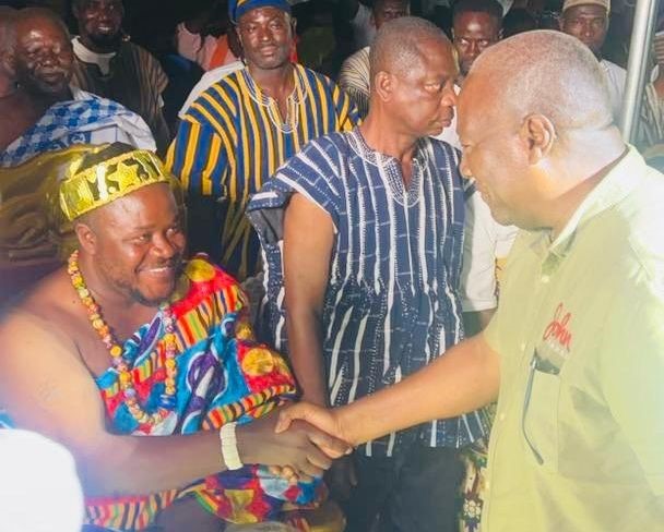 Chief of Oyarifa Nii Dzata II hails President Mahama's leadership