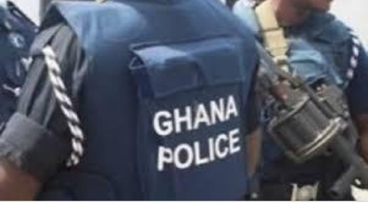 Sunyani police arrest taxi driver for knocking down two pedestrians Sunyani police arrest taxi driver for knocking down two pedestrians