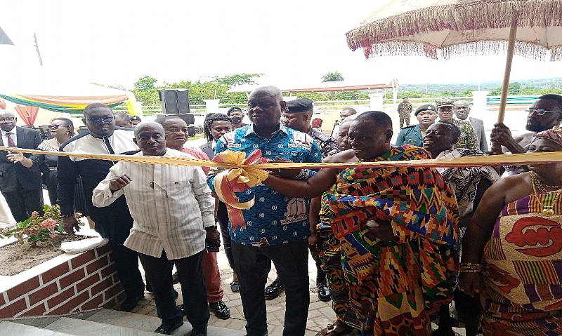 Chief Justice commissions District Court at Akomadan