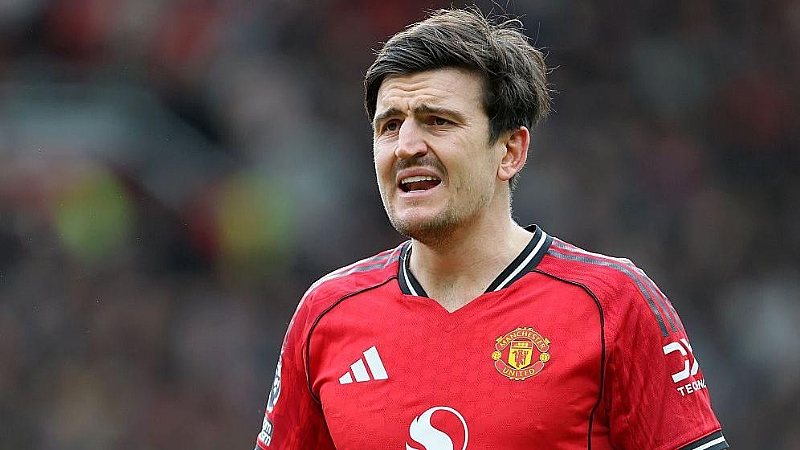 Manchester United defender Harry Maguire given 15-month suspended ...