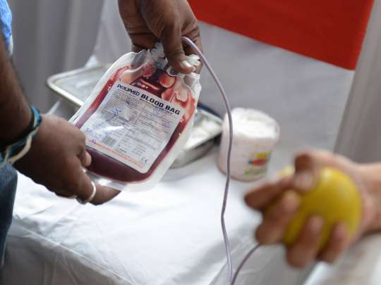 Suhum PRESEC students donate blood to hospital