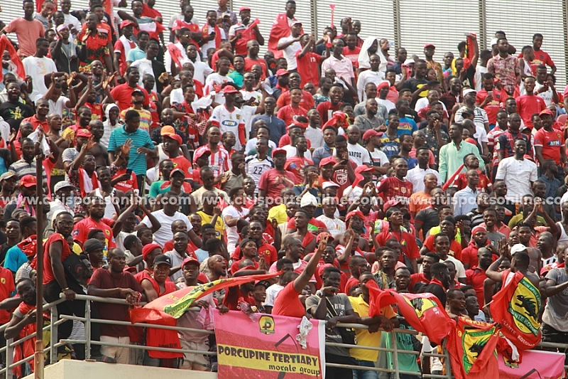 Fans Of Kotoko Supports Club With Over GH¢15k