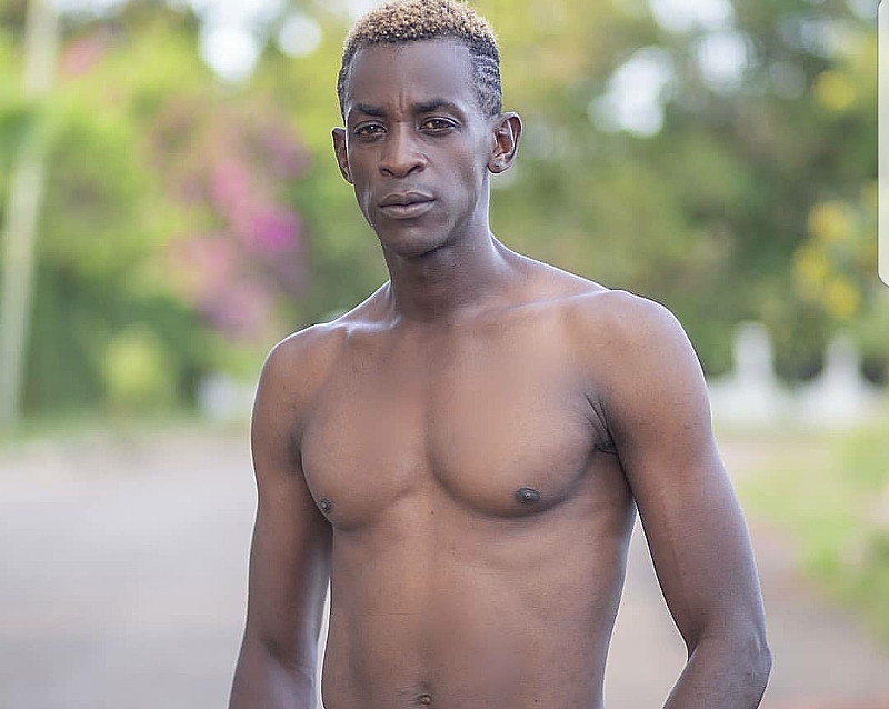 Too Much Of Junka Town Shed Tears As He Shares His Sad Life Story [WATCH]