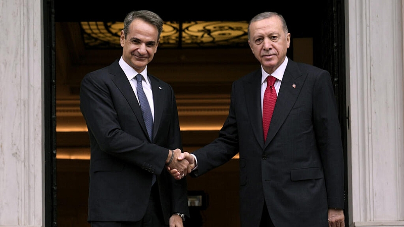 Greek and Turkish leaders ready for diplomacy talks amid Aegean tensions