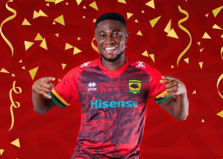 Emmanuel Gyamfi signs contract extension at Asante Kotoko - Reports