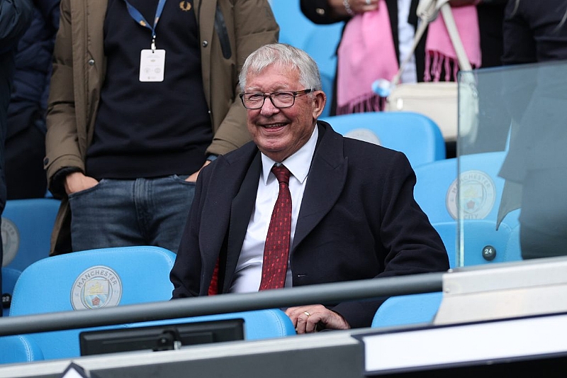 Sir Alex Ferguson makes Arsenal feelings clear in brutal private text ...