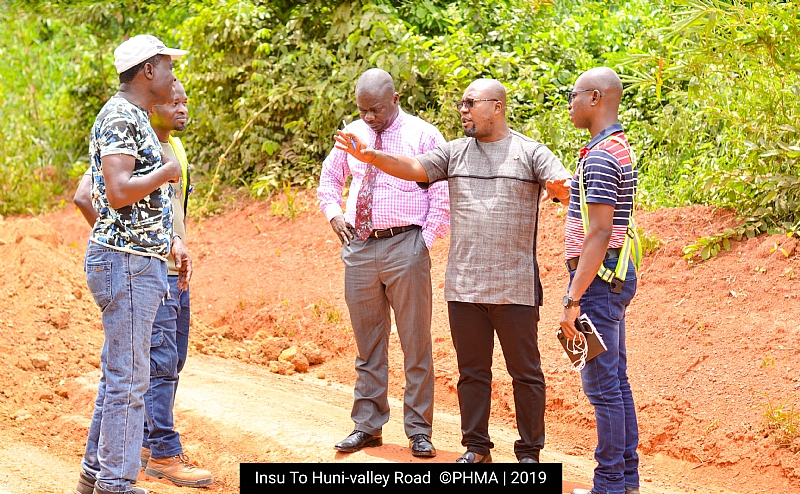 Prestea/Huni-valley MCE Inspects Work On Insu siding To Huni-valley Road