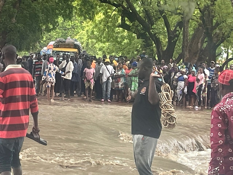 UE/R: Sandema flooded as heavy rains cut off major road