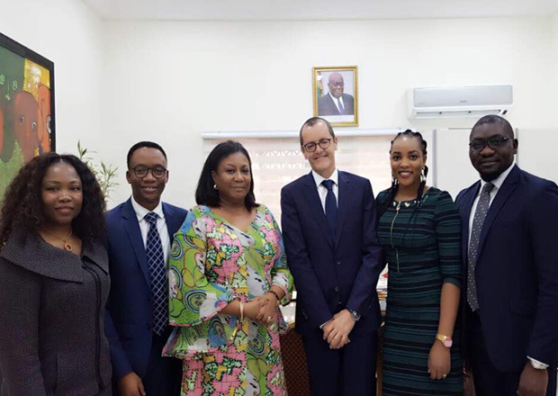 P&G Ghana Meets First Lady