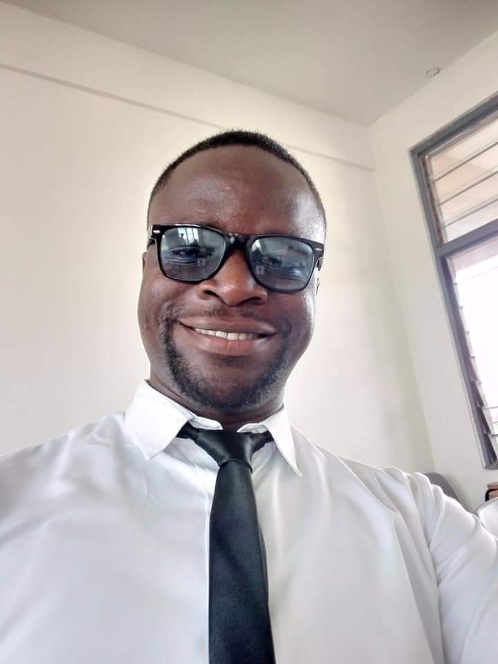 Akufo Addo, Bawumia must resign for messing up the economy than Mahama ...