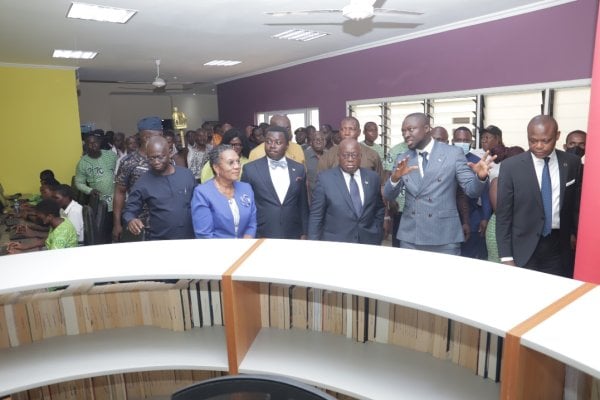 Akufo-Addo commissions ultra-modern library at Frafraha Akufo-Addo commissions ultra-modern library at Frafraha