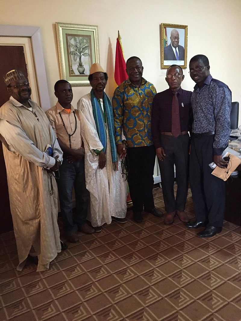 Tijaniyya Supreme Leader Meets Religious Affairs Minister