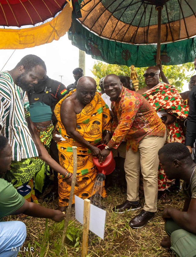 Lands Minister, Okyehene launch student-led Green Ghana Project