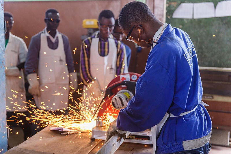 From Awareness to Enrollment: Mapping the TVET Student's Digital ...