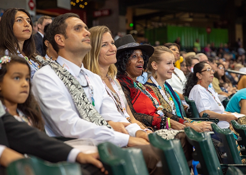 “Always Rejoice”! Convention of Jehovah’s Witnesses Moves To Streaming ...