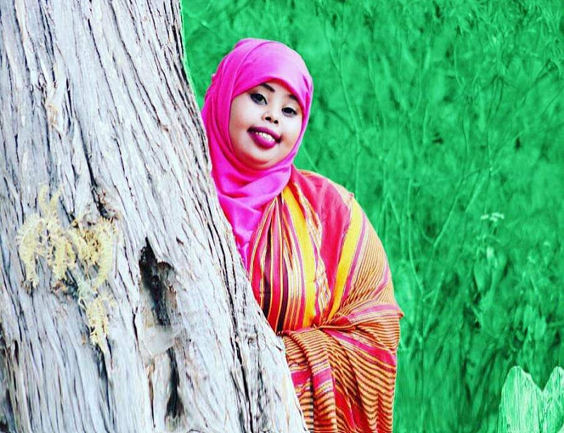 Kaltun Nasir Is Winner Of 2019 BBC News Somali Young Female Poet Award