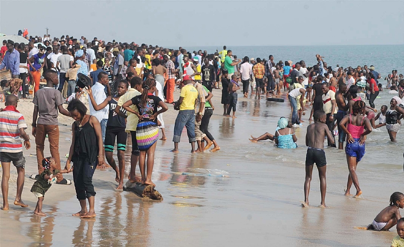 6 Must Know Beach Safety Tips