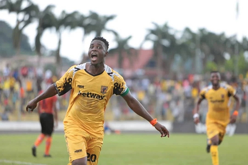 Shafiu Mumuni Refuse Contract Extension At Ashanti Gold SC