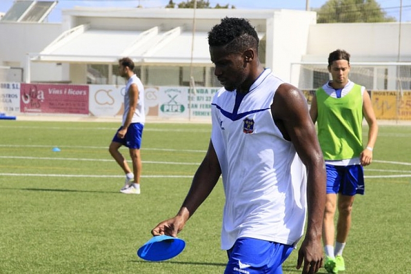 On-loan Watford defender Kingsley Fobi eyes Black Stars call-up