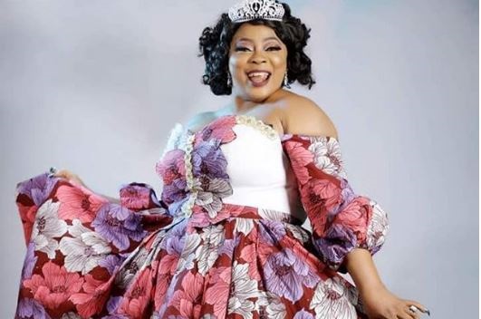 Actress, Ayo Adesanyo Shares Stunning Photos to celebrate Birthday