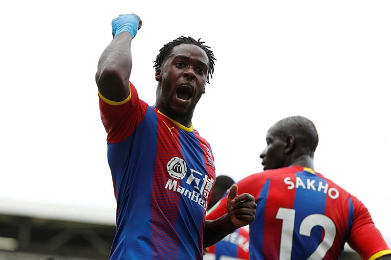 Jeffrey Schlupp Happy To Score On His 100th Premier League Appearance