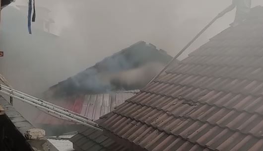 Fire destroys part of Makola shopping mall