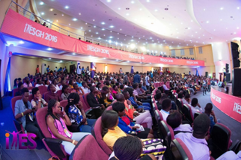 Thousands empowered and inspired at IYES 2016
