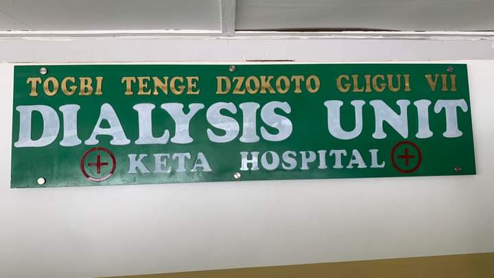 Torgbi Tenge Dzokoto Gligui VII hands over renal dialysis unit to Keta ...