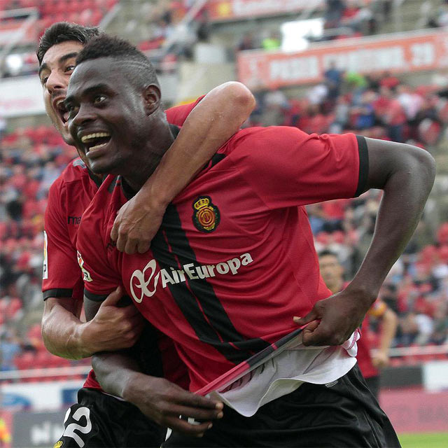 Tottenham seek to gazump rivals Newcastle United for strong Ghanaian ...