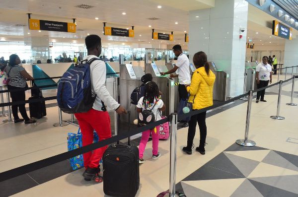 Travellers can now carry up to $10,000 without declaration effective ...