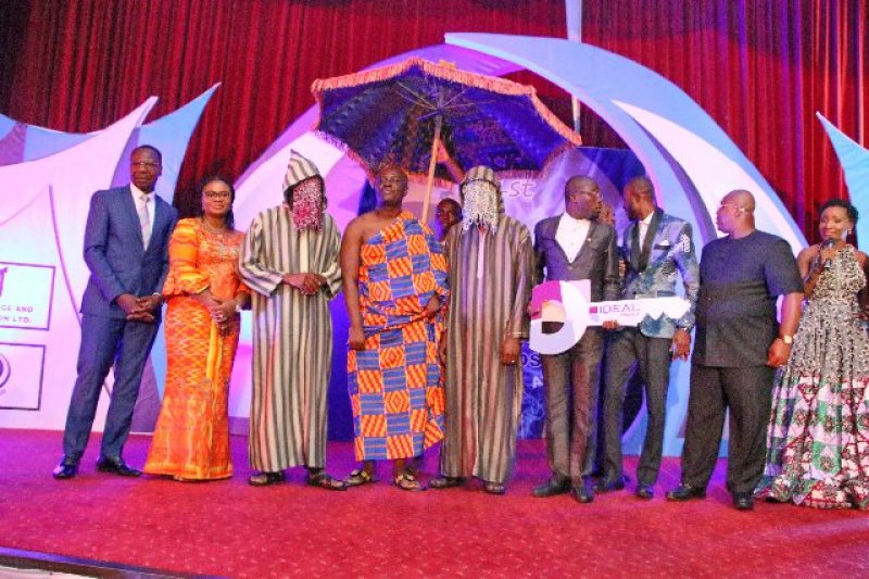Anas Wins 2015 GJA Journalist Of The Year Award