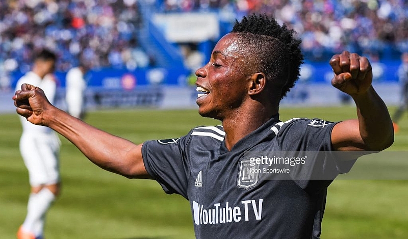 Latif Blessing Signs New Contract Extension At Los Angeles